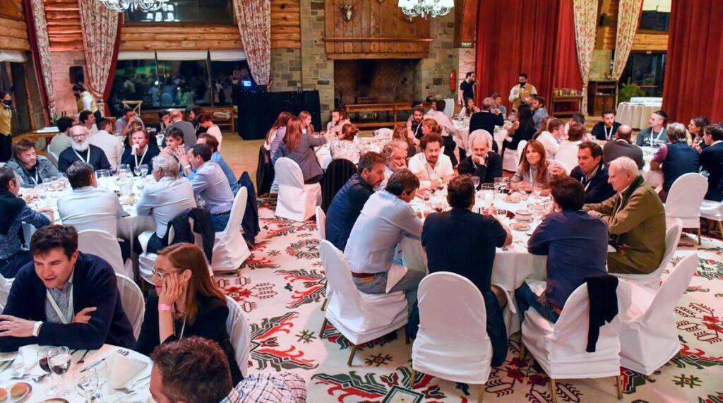 Cumbre del Círculo Rojo: la elite empresarial ratificó su respaldo a ...